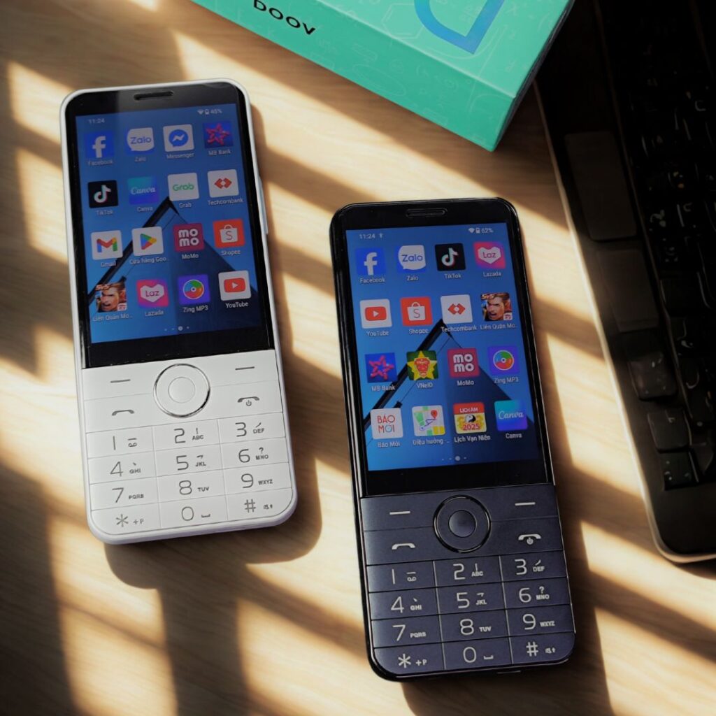 R17 Plus 2 Sim - QinVN